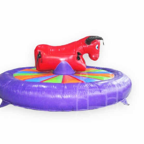 luchtkussen-rodeostier-opblaasbaar - Springkussenverhuur Breda